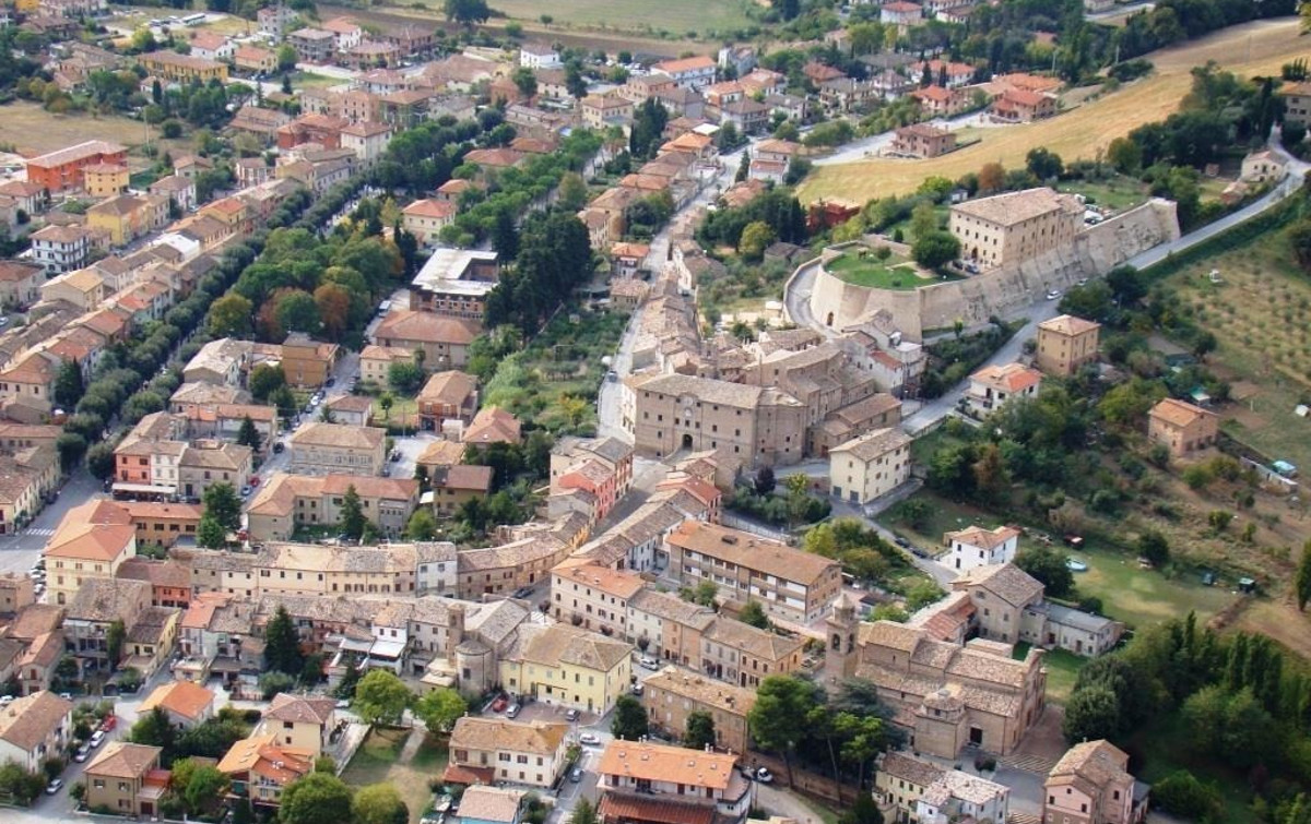 San Lorenzo in Campo e la Valle del Cesano San Lorenzo in Campo e la Valle del Cesano